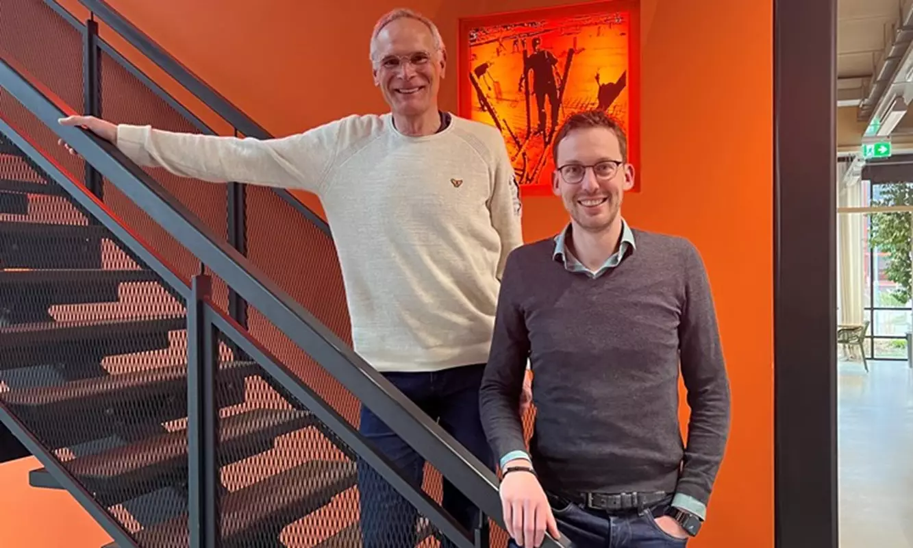 Van Bekkum bouwt door met koude kant