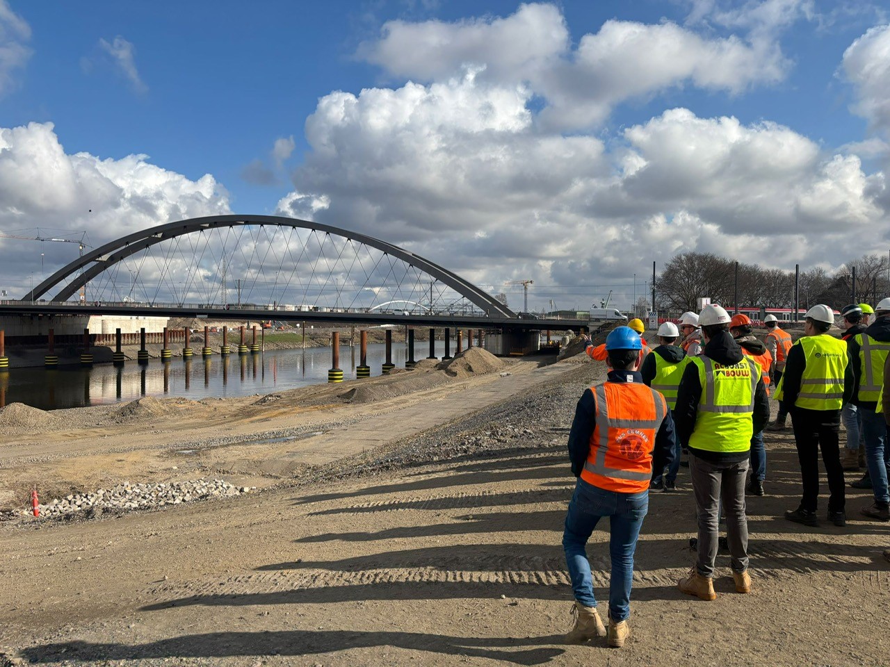 Excursie JBN: een infrabezoek (mét pretzels) aan de oosterburen