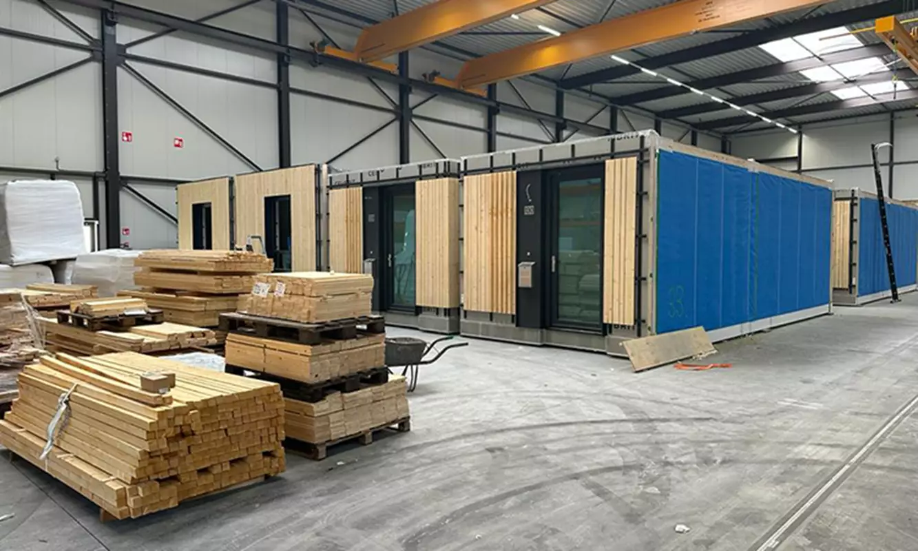 Hodes bouwt wekelijks twintig huizen maar ziet ook uitdagingen