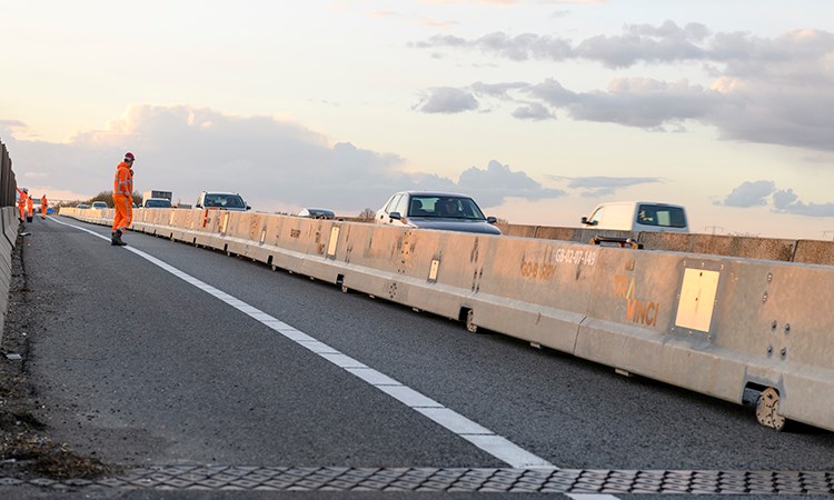 Rijkswaterstaat innoveert: veiliger werken langs de weg met de Go-Barry