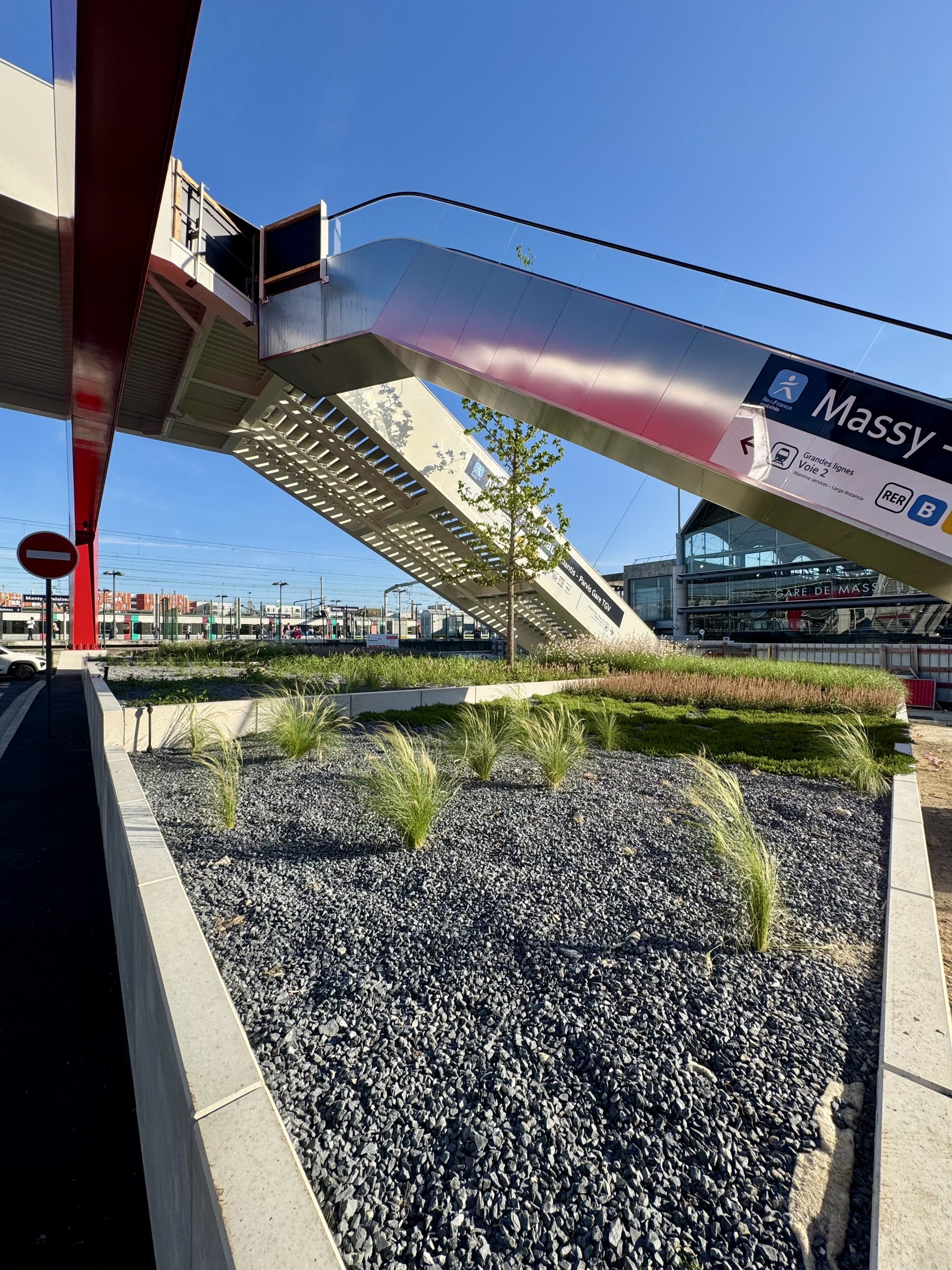 Massy-Atlantis : la nouvelle passerelle piétonne est inaugurée