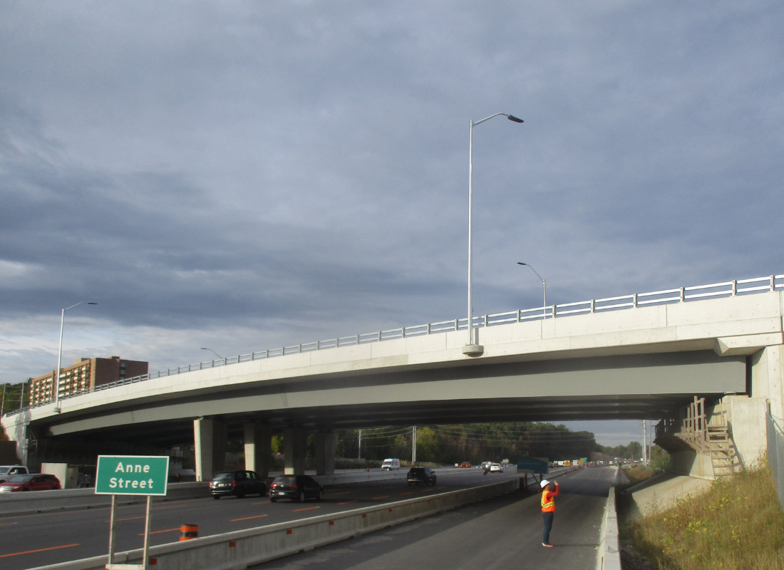 Egis - Canada, the new Anne Street Bridge in Barrie is now complete