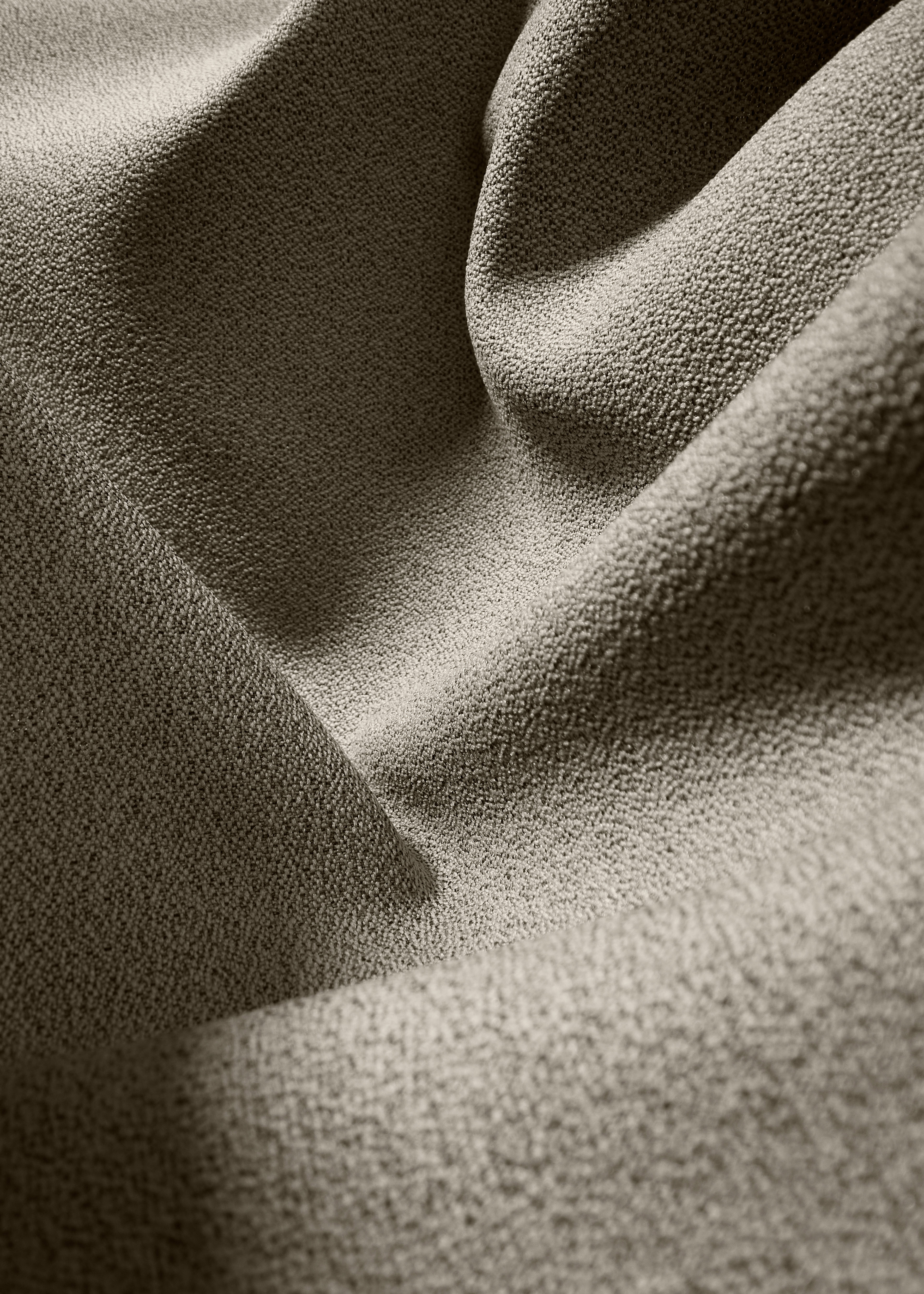 Mica, Gabriel (2496-61011, Standard)