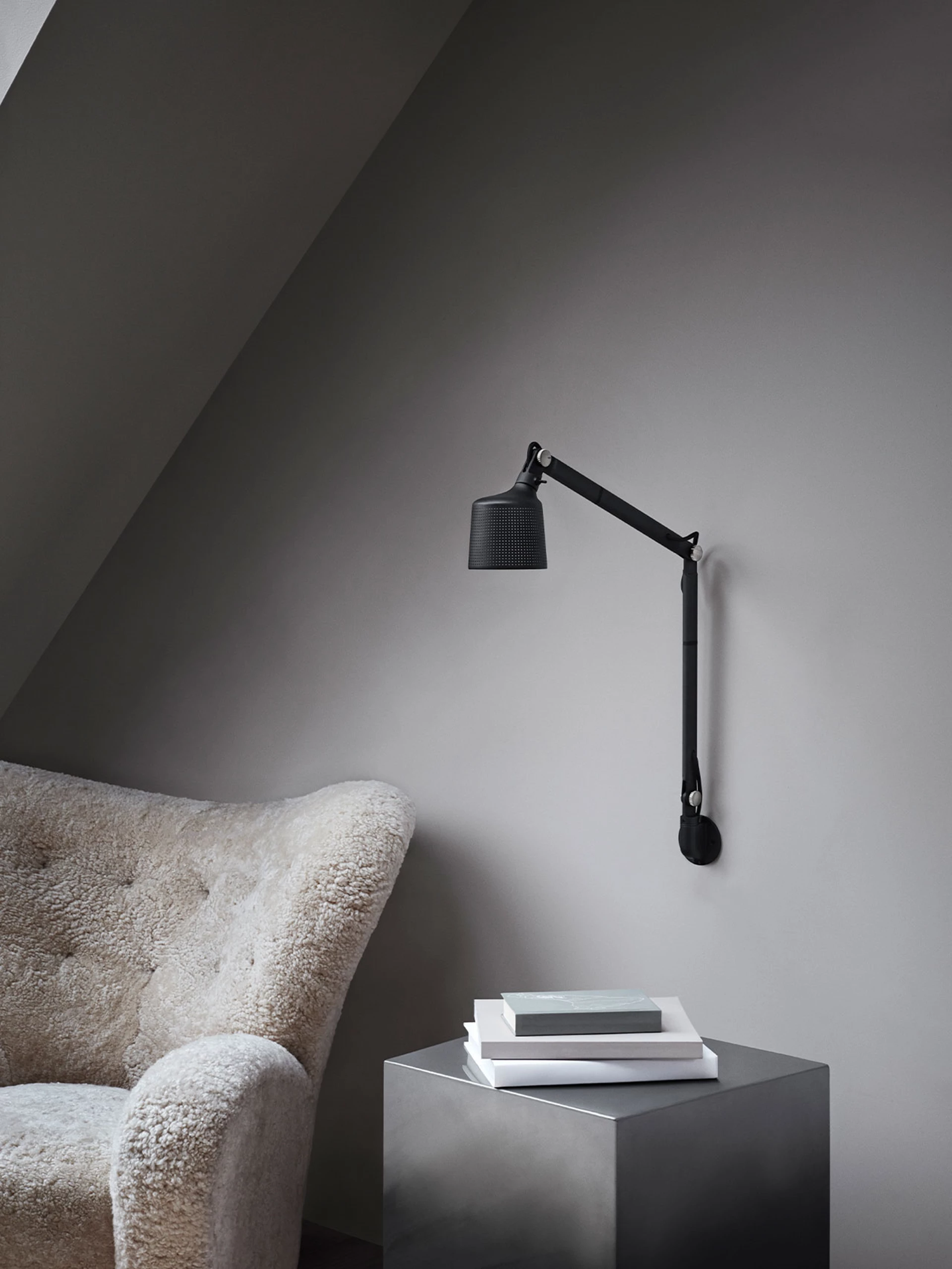 Wall Lamp | Vipp