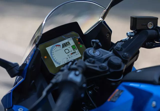 Suzuki GSX-8R (2025) Specs | Suzuki Bikes UK