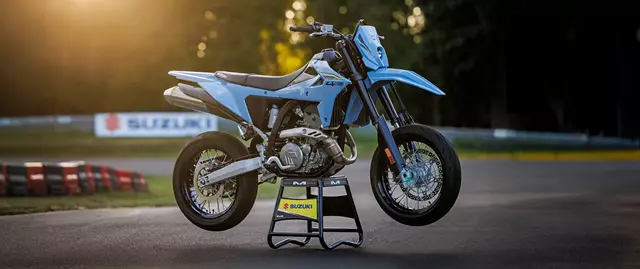 Suzuki DRZ-4SM | Suzuki Bikes UK