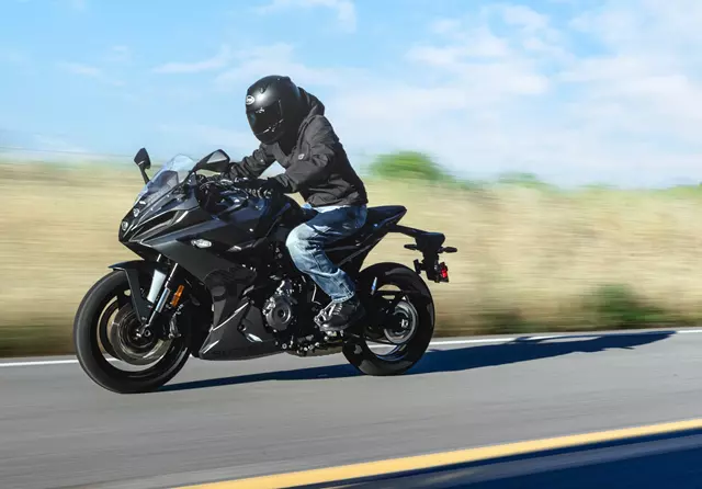 Suzuki GSX-8R | Suzuki Bikes UK