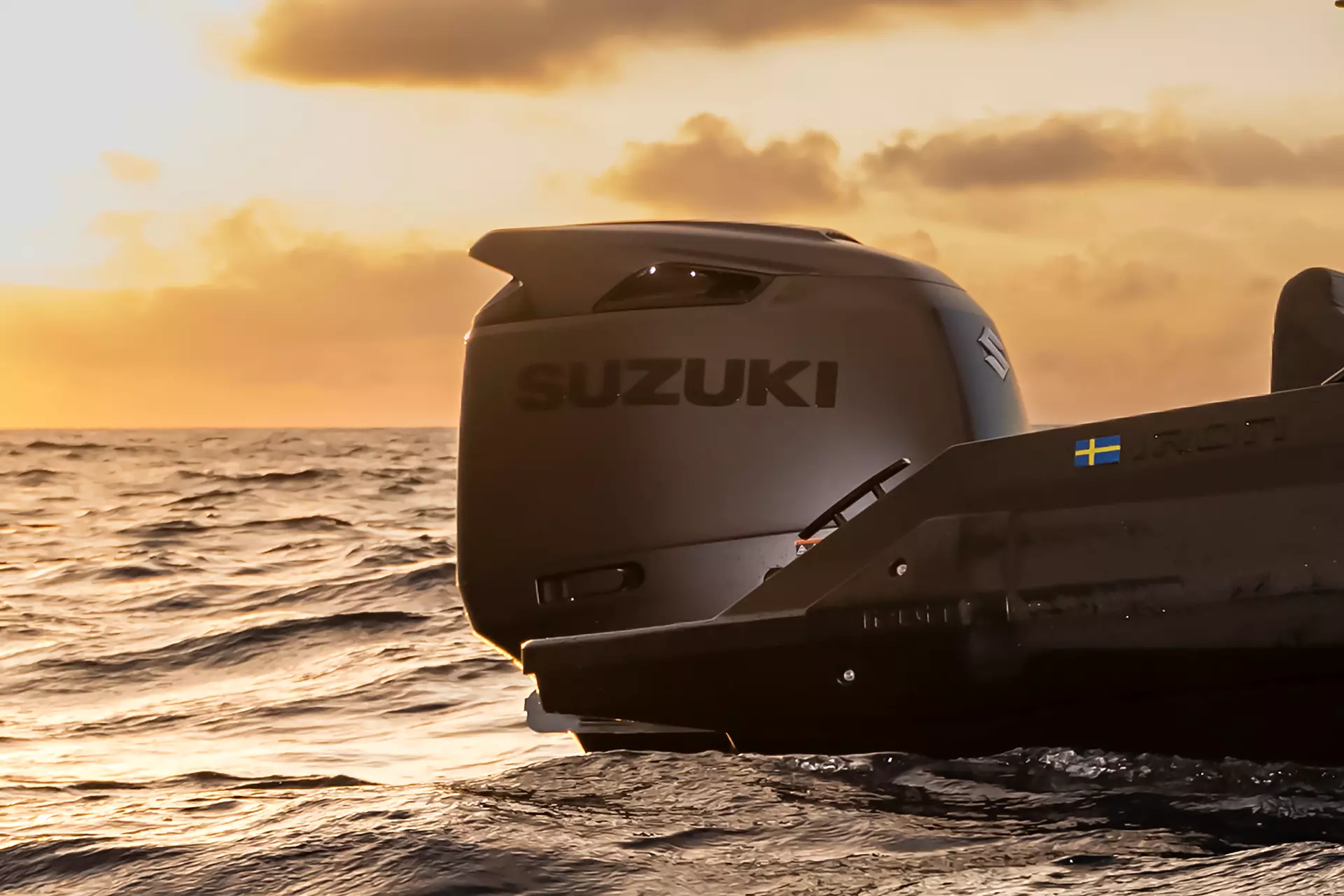 New Suzuki DF250 ‘KURO’ to make UK debut at BoatLife