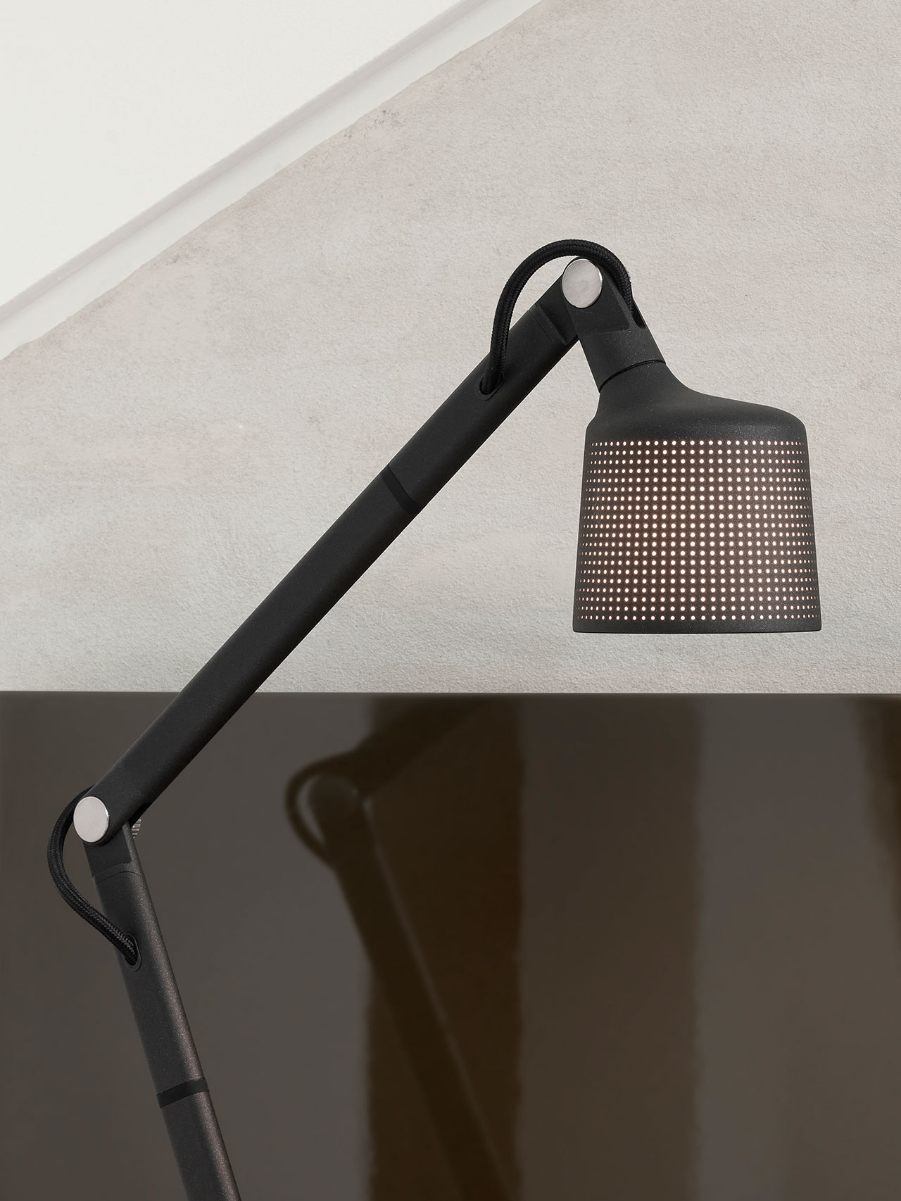 Desk Lamp Vipp
