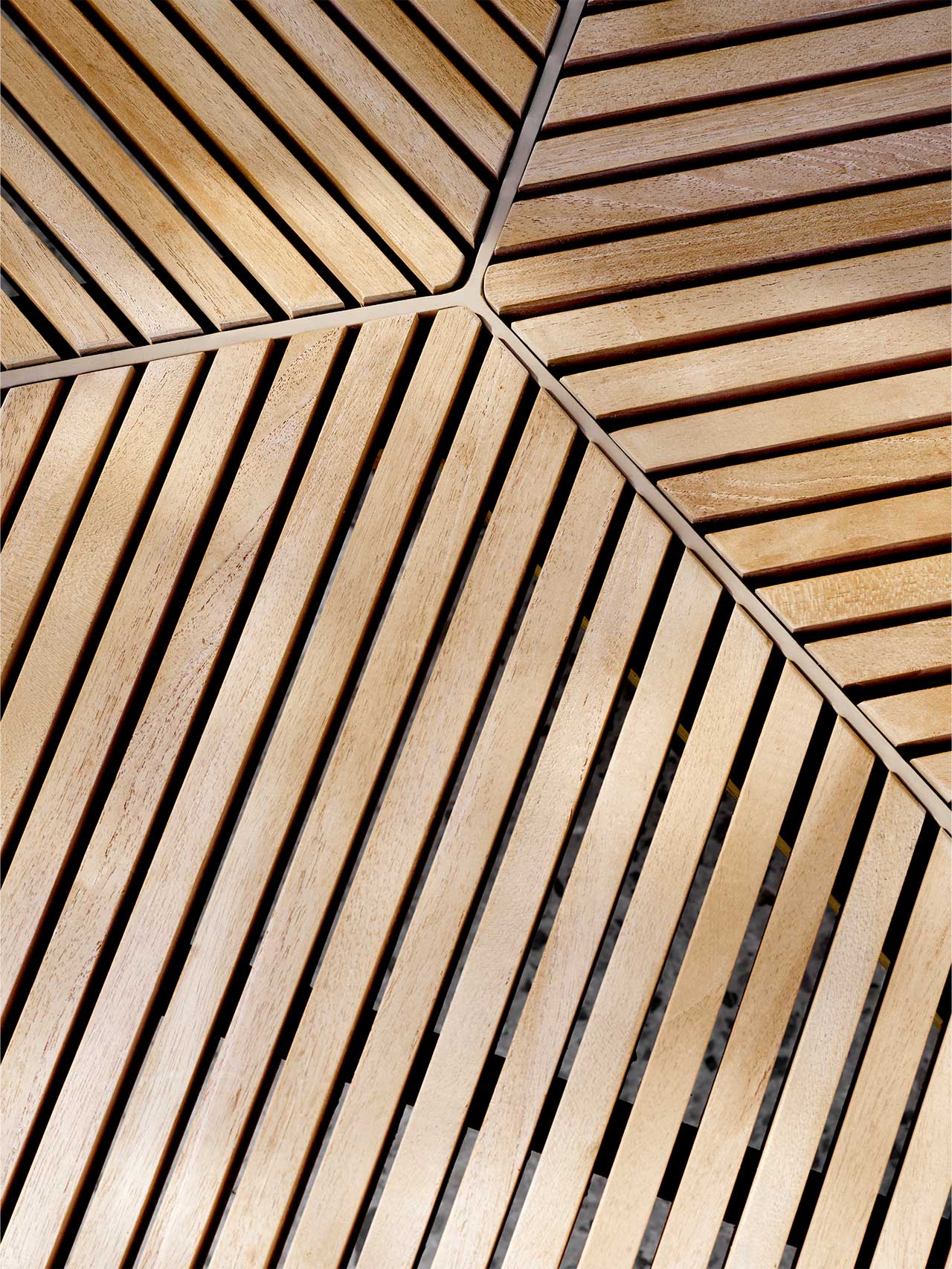 Teak | Vipp